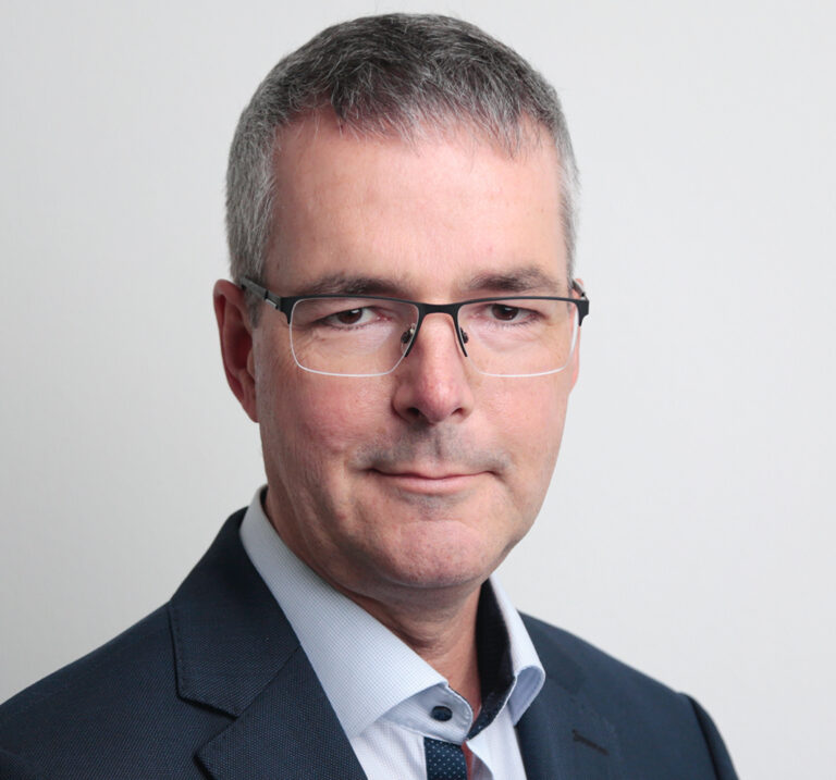 Contact to the team of Julius Koch – juliuskoch.com