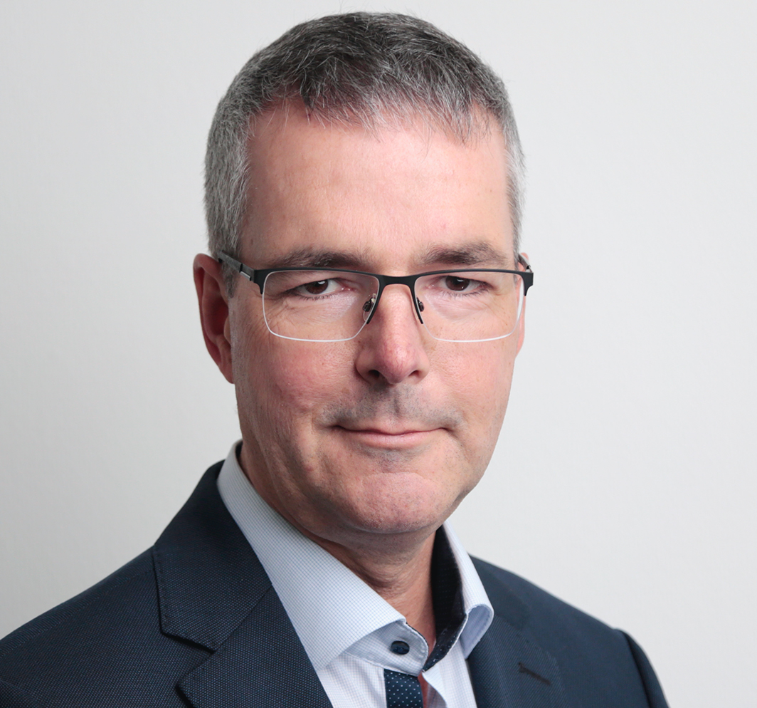 Contact to the team of Julius Koch – juliuskoch.com